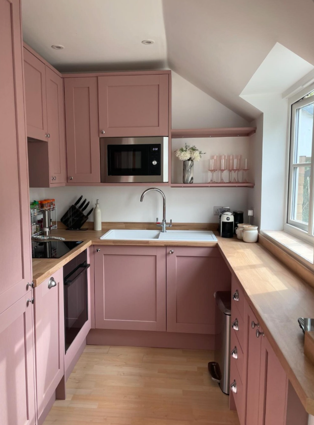 27 Creative Tiny Kitchen Design Ideas for Maximal Style and ...